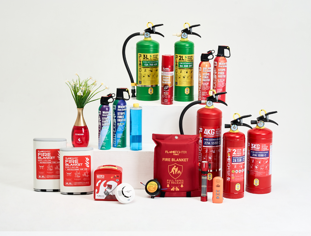 600g Dry Powder / 600ml Water-Based Fire Extinguisher Spray - FlameFighter